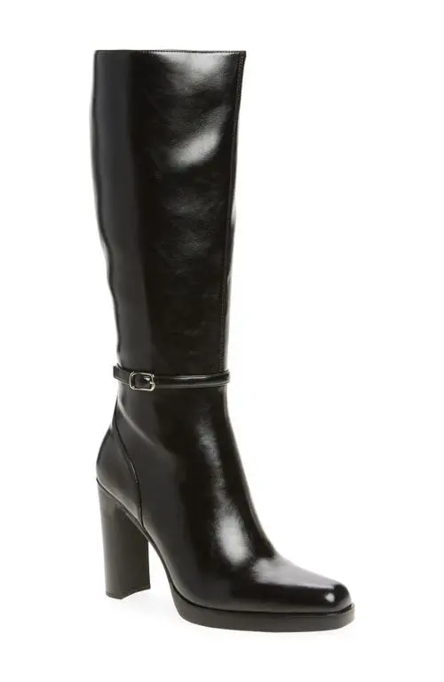 Jeffrey Campbell 4 The Plot