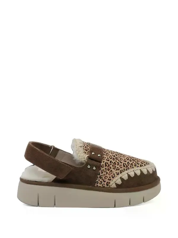 Mou Bounce Clogs