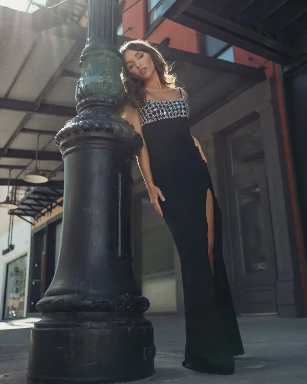 Mac Duggal Sleeveless Crepe Gown With Embellished Bodice