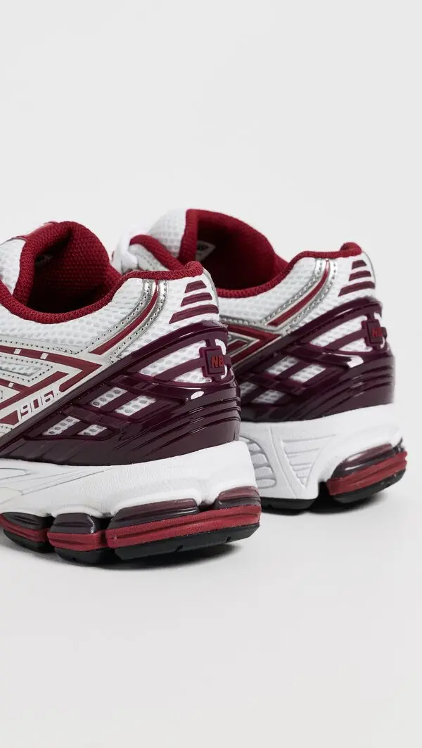 NEW BALANCE 1906 Sneakers M 6.5/ W