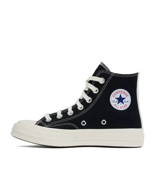Play Comme Des Garcon Round Toe Lace-up Sneakers
