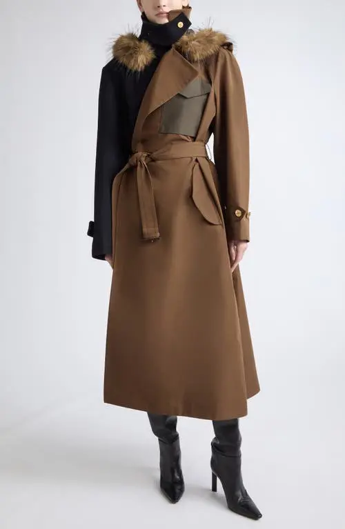 Sacai Mixed Media Trench Coat With Faux Fur Trim Hood - Camel/navy