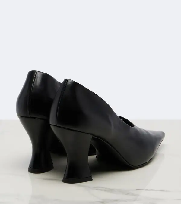 Khaite Colleen Leather Pumps - Black