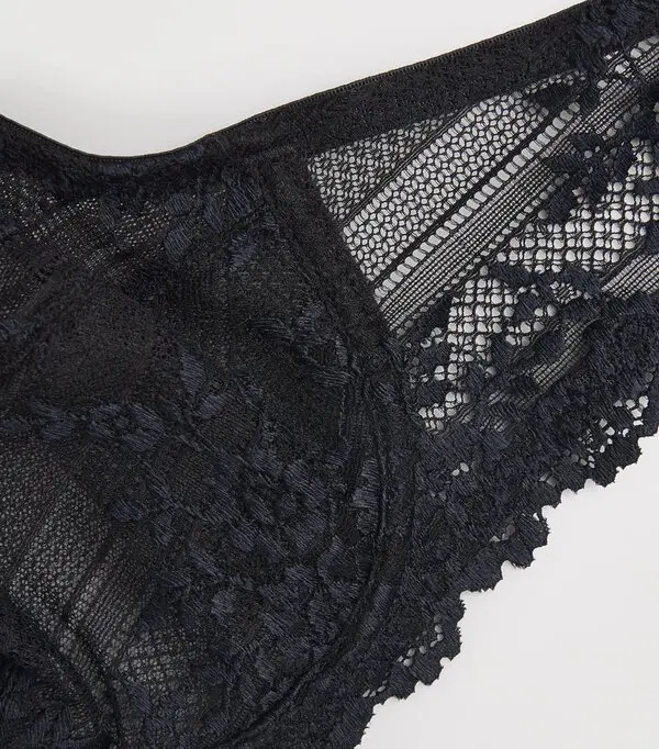 Wacoal Embrace Lace Underwired Bra