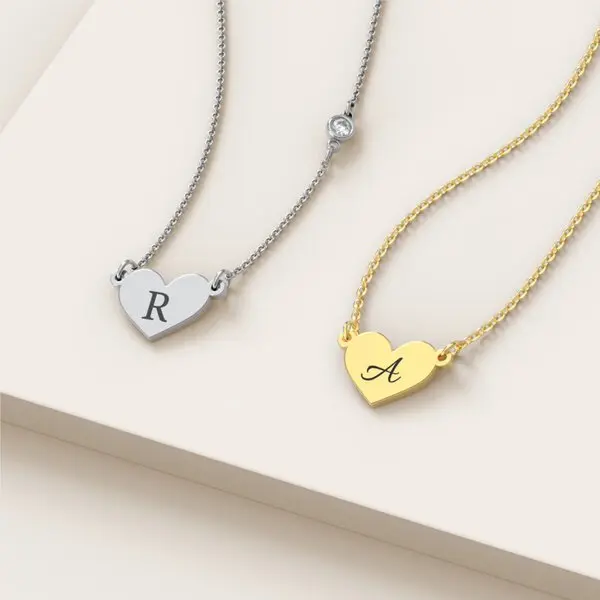 Jewlr Engravable Heart Charm Necklace
