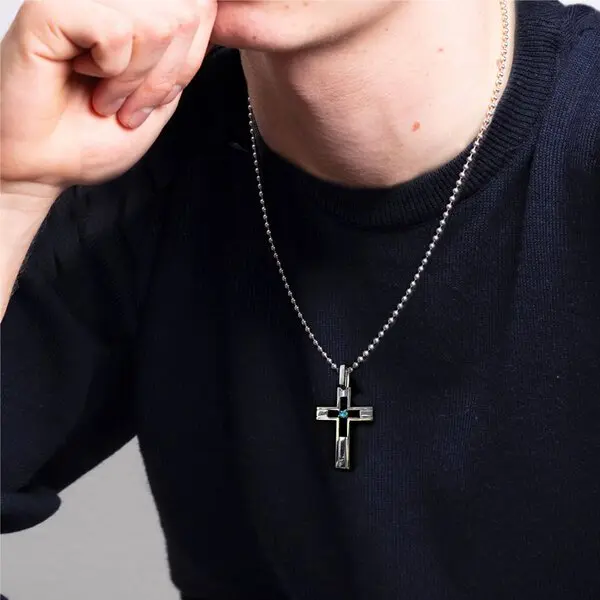 Jewlr Engravable Cut-out Silver Cross Pendant
