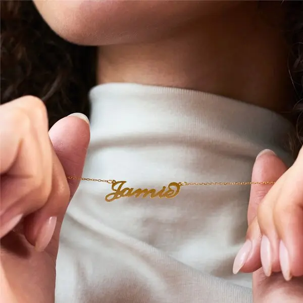 Jewlr Personalized Name Necklace