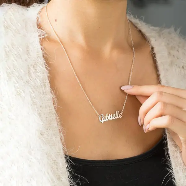Jewlr Personalized Name Necklace