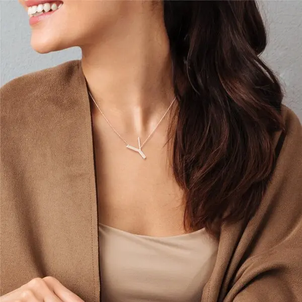 Jewlr Engravable Asymmetrical Initial Necklace Y