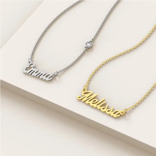 Jewlr Dainty Personalized Name Necklace