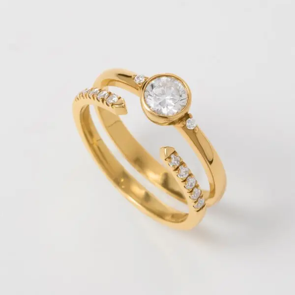 Jewlr Round Bezel Solitaire With Twin Accents Ring