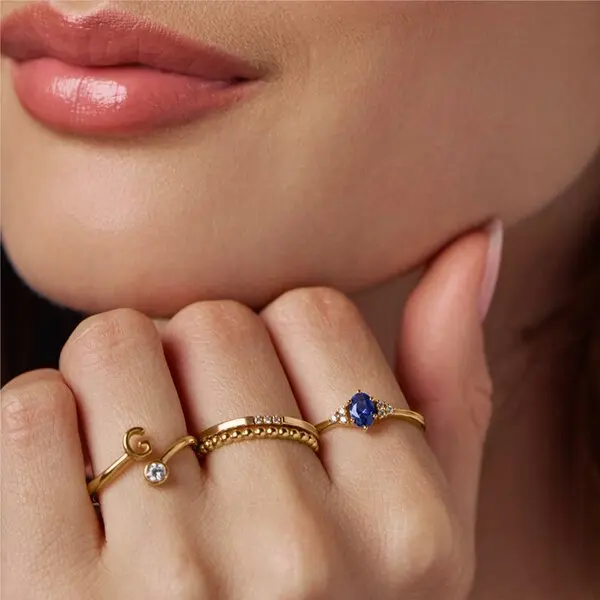 Jewlr Solitaire Oval With Triple Accents Ring