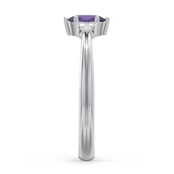 Jewlr Solitaire Oval With Triple Accents Ring