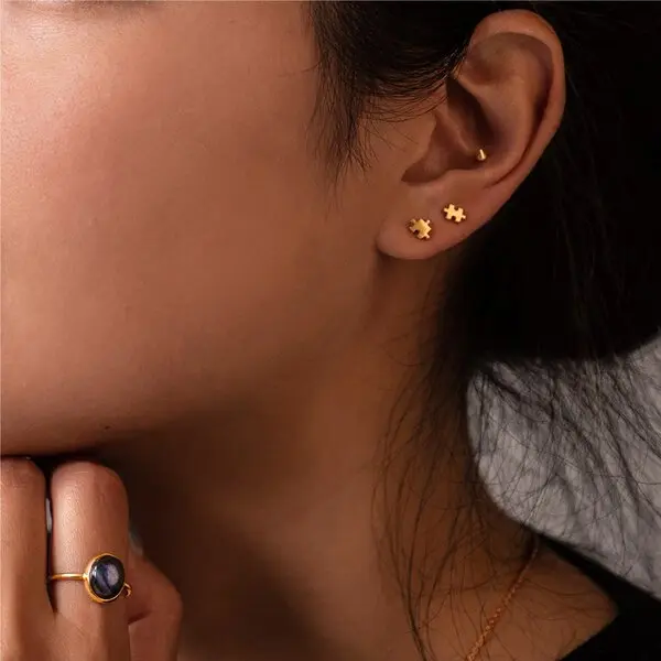 Jewlr Puzzle Piece Shape Single Stud