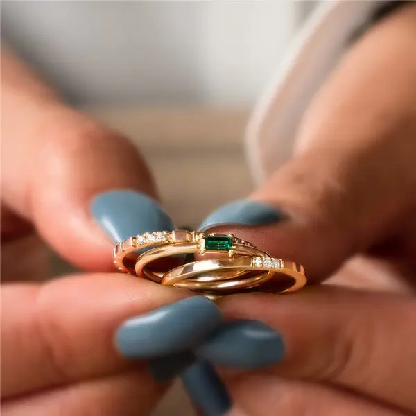 Jewlr Minimalist Band With Micro-pavé Stones