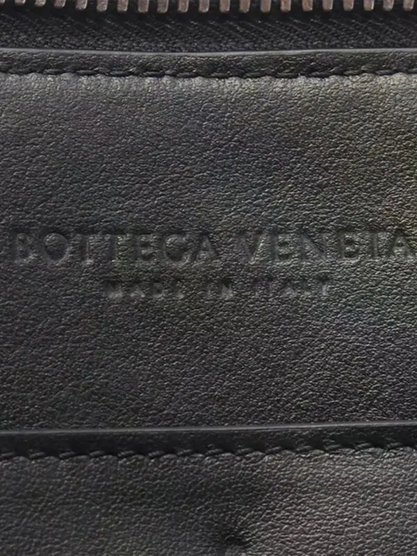 Bottega Veneta 2012-2026 Leather Clutch Bag