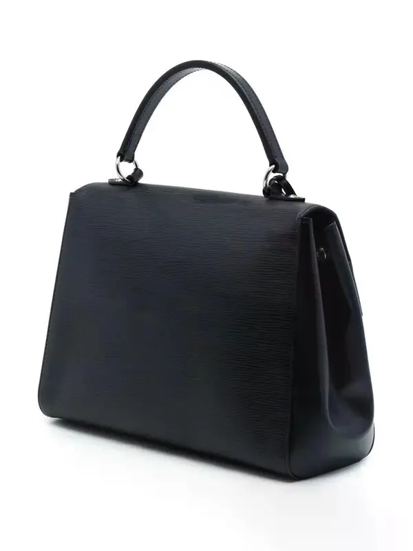LOUIS VUITTON 2017 Epi Cluny Mm Satchel