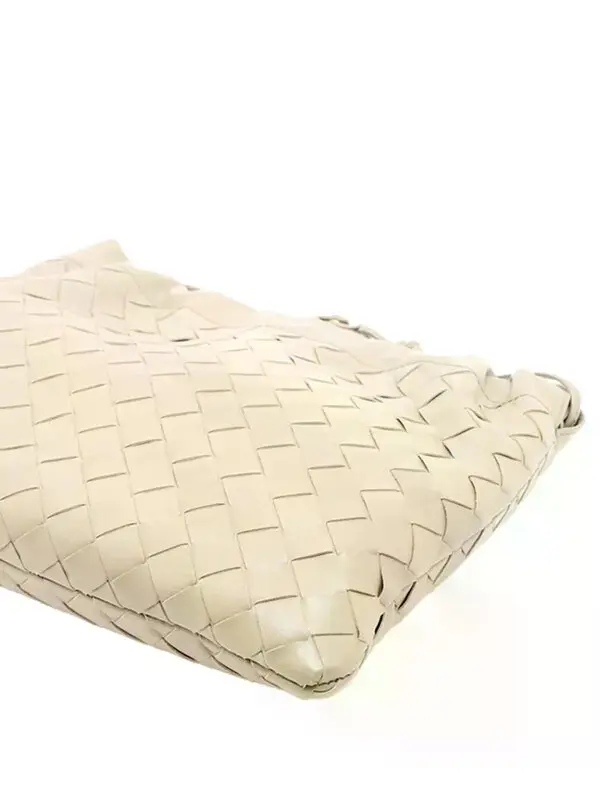 Bottega Veneta 2012-2026 Medium Intrecciato Dust Bag Handbag