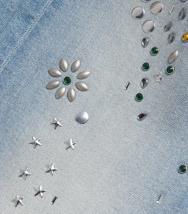 MOTHER Embellished The Kick It Straight Jeans