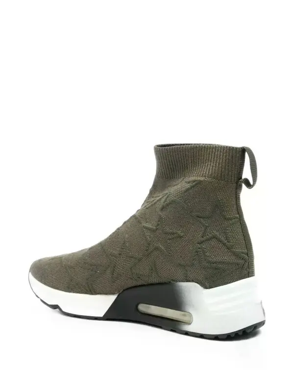Ash Round-toe Star-knit Sneakers - Green