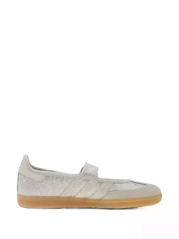 Adidas Samba Jane Round-toe Low-top Sneakers