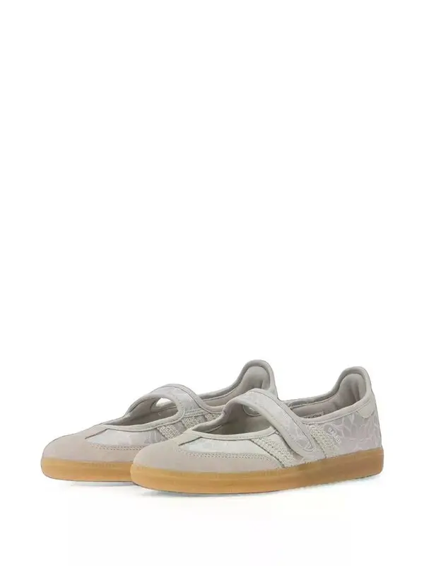 Adidas Samba Jane Round-toe Low-top Sneakers