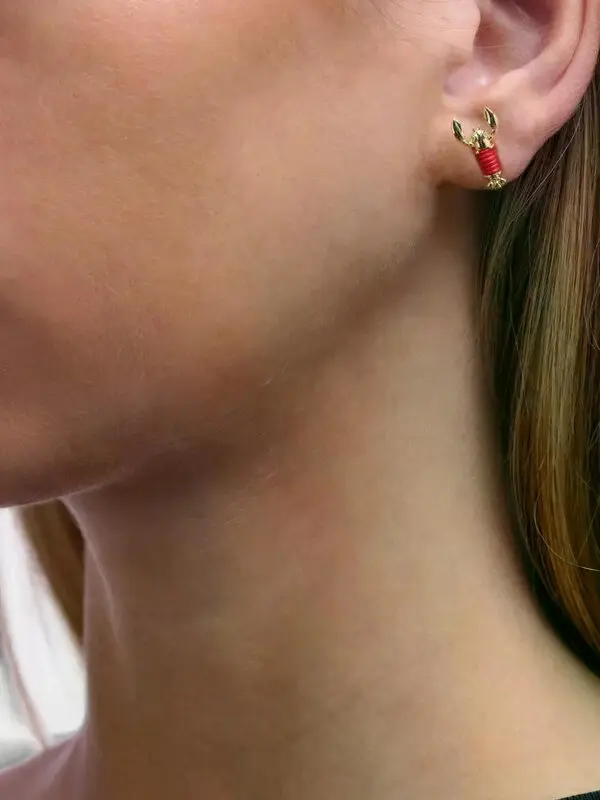 ESHVI Lobster Stud Earrings