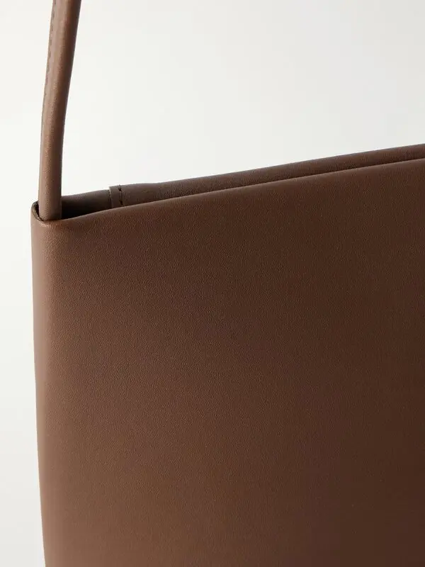 FANE Loge Leather Shoulder Bag - Brown