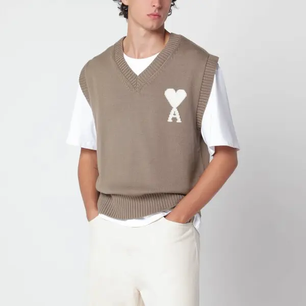 AMI Paris De Coeur Vest In / Ecru