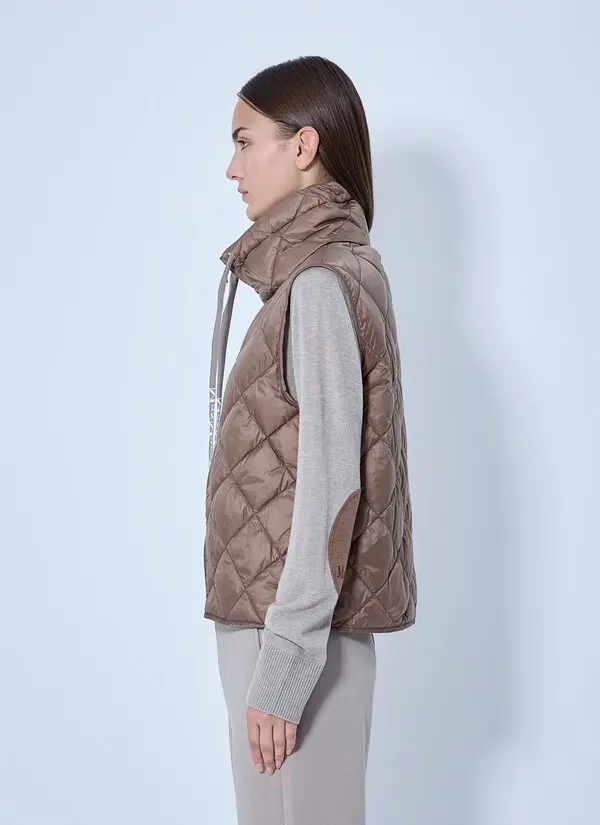 Max Mara Quilted Gilet With High Neck
