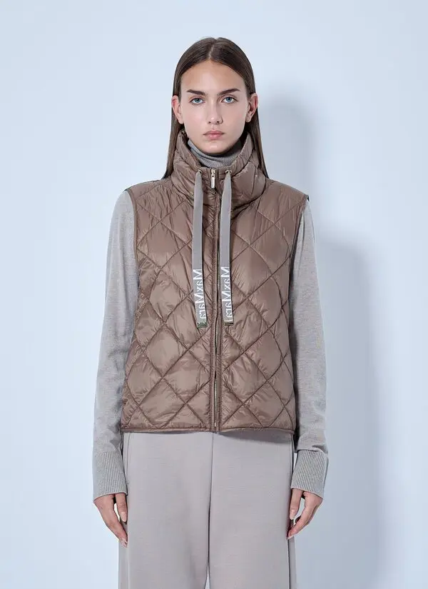 Max Mara Quilted Gilet With High Neck - Multicolor