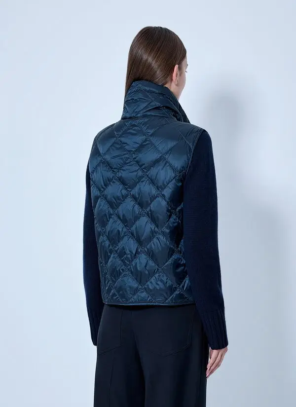 Max Mara Quilted Gilet With Drawstring Collar