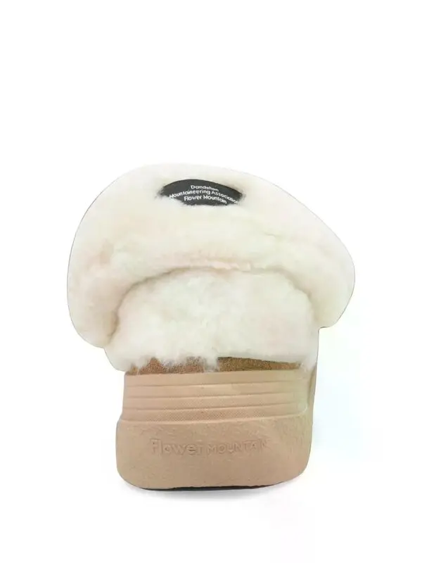 FLOWER MOUNTAIN Fami Suede Slippers