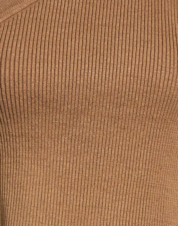 Jacquemus One-shoulder Solid-colored Knit Top