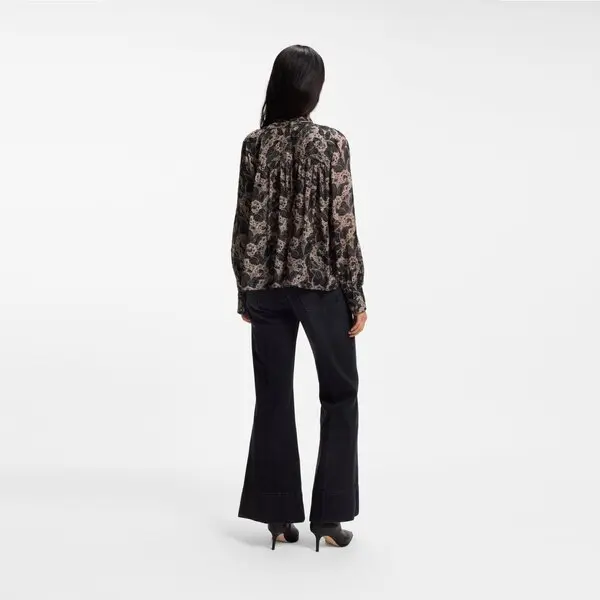 Hugo Boss Elegant Long-sleeve Shirt