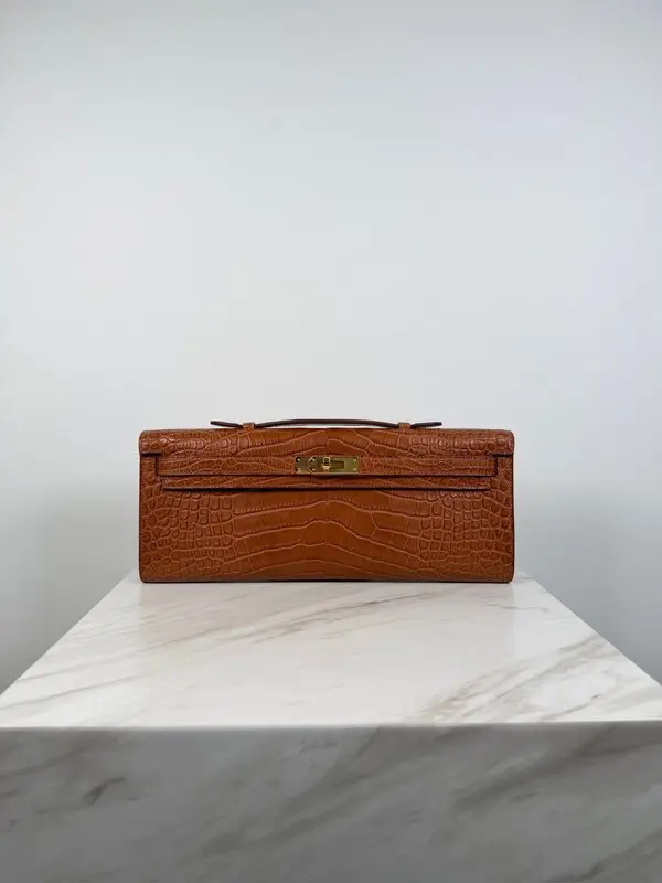 Hermès Kelly Gold Matte Alligator Gold Hardware