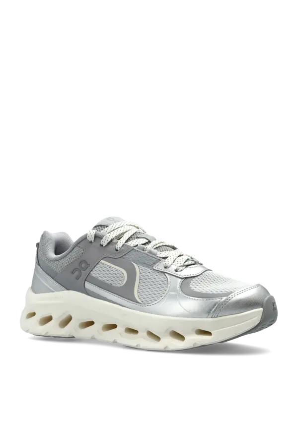 On Cloudtilt Arc Athletic Shoes
