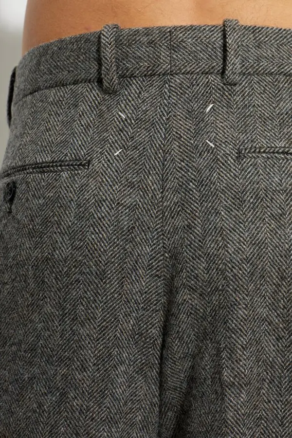 MAISON MARGIELA Men’s Tailored Herringbone Trousers, Gray