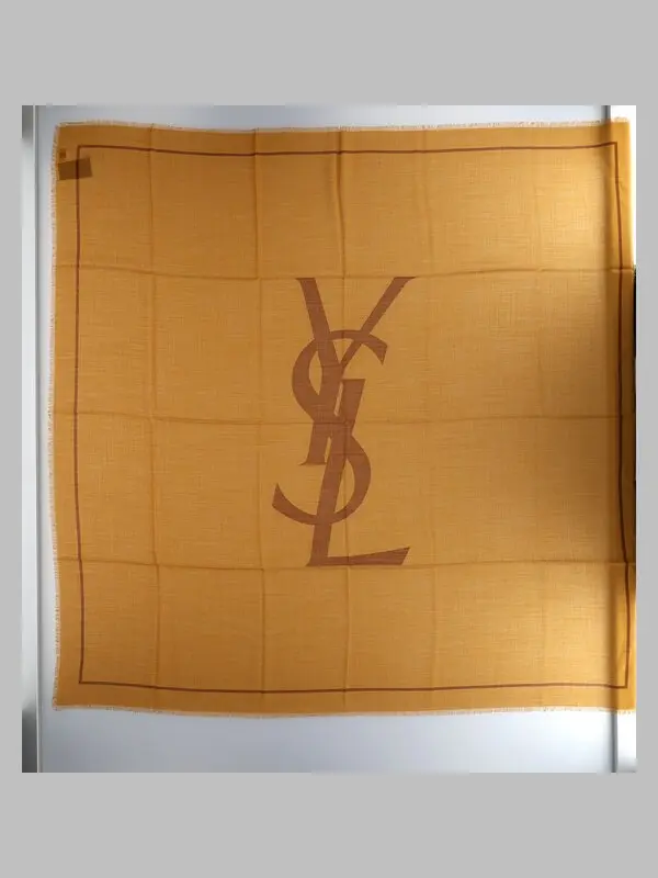 Saint Laurent Sciarpa Cassandre In Twill Di Lana