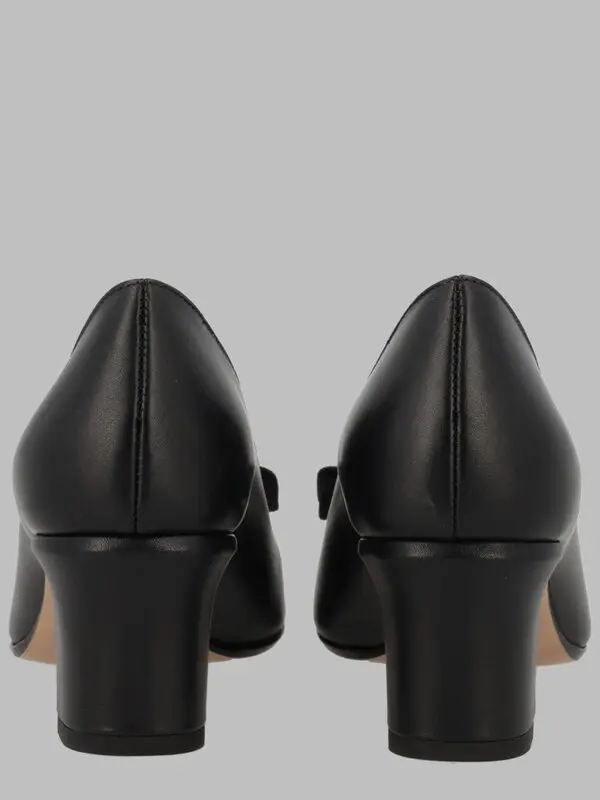 FERRAGAMO Décolleté "vara" Con Tacco