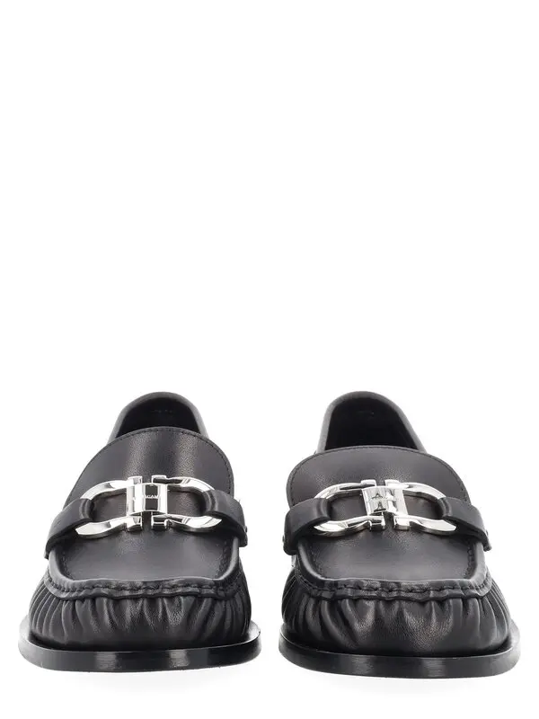 FERRAGAMO Mocassino Con Dettaglio "gancini