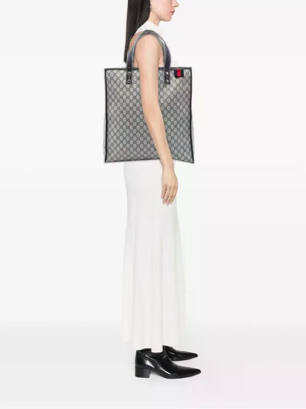 Gucci 2016-2026 Gg Supreme Web Tote Bag