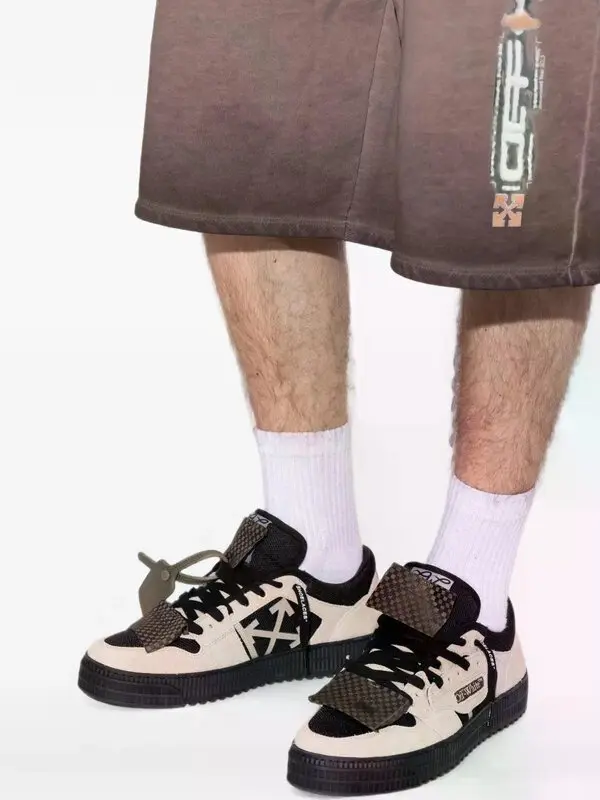 Off-White Low Top 3.0 Off Court Sneakers