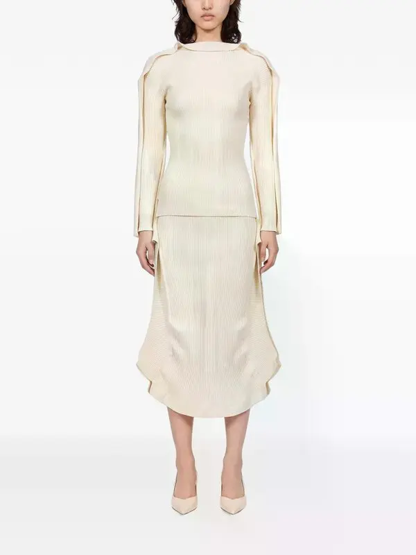 Issey Miyake Ribbed-knit Ruffled Top