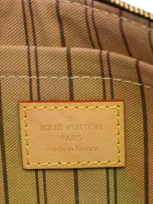 LOUIS VUITTON 2019 Monogram Neverfull Mm Pouch