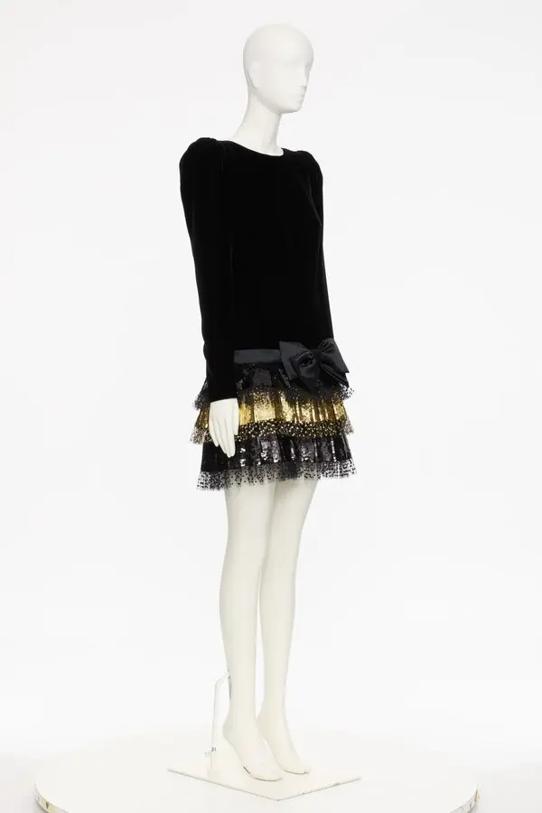 Valentino Garavani Bow Detailed Embellished Dress