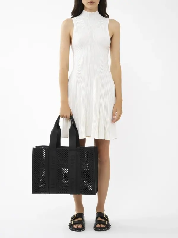 Chloé Woody Cut-out Detailing Leeather Tote Bag