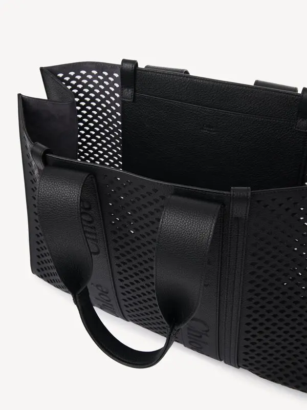 Chloé Woody Cut-out Detailing Leeather Tote Bag