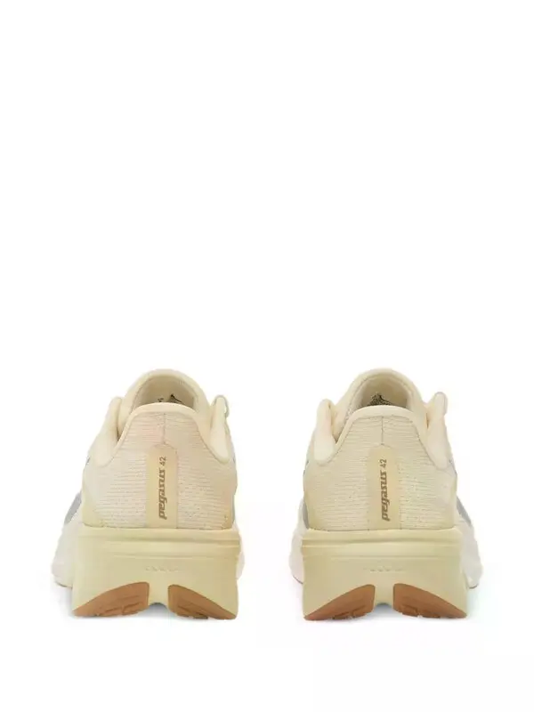 Nike Pegasus 42 Sneakers - Neutrals