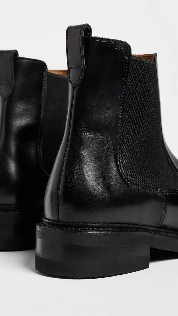 Allen Edmonds Reed Leather Chelsea Boots